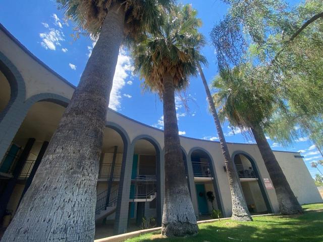 Scottsdale 5th Studio Apartment for Rent at 6405 E Indian School Rd, Scottsdale, AZ 85251
