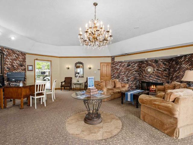 Scottsmen Apartments 2 Bedroom Apartment for Rent at 2777 Willow Ave, Clovis, CA 93612