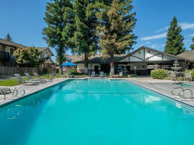 Scottsmen Too Apartments 1 Bedroom Apartment for Rent at 55 W Bullard Ave, Clovis, CA 93612