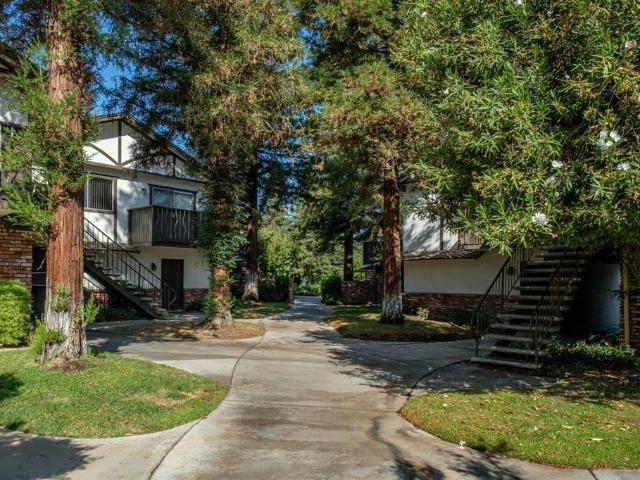 Scottsmen Too Apartments 2 Bedroom Apartment for Rent at 55 W Bullard Ave, Clovis, CA 93612