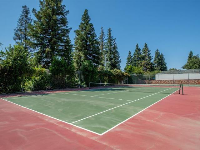 Scottsmen Too Apartments 2 Bedroom Apartment for Rent at 55 W Bullard Ave, Clovis, CA 93612
