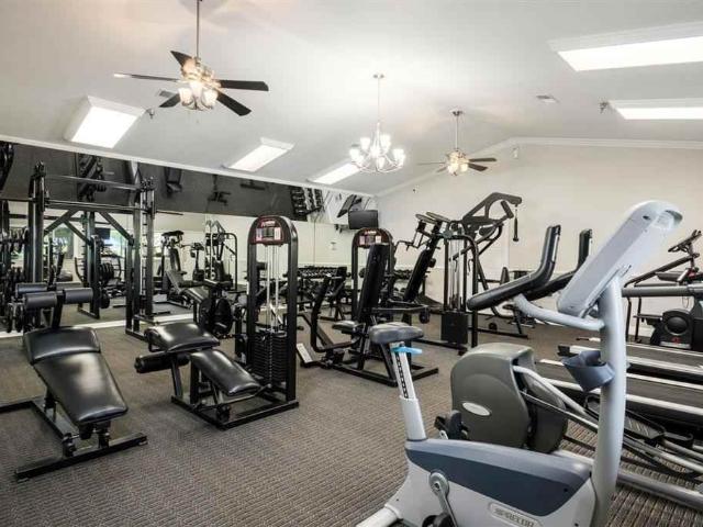 Scottsmen Too Apartments 2 Bedroom Apartment for Rent at 55 W Bullard Ave, Clovis, CA 93612