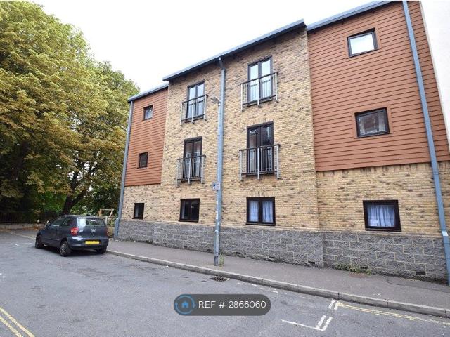 Scoles Green, Norwich NR1, 2 bed flat to rent, £1,095 pcm | PrimeLocation