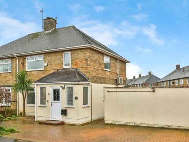 Scafell Way, Clifton, 3 Bedroom Semi detached