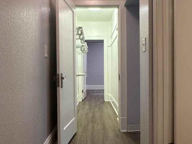 Scandia Mignon Apartment Homes Studio Apartment for Rent at 205 Summit Ave E, Seattle, WA 98102 Broadway