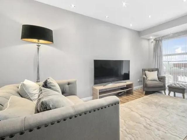 Scapa Way, Stepps, G33 6JD, United Kingdom | 2 bed apartment for rent #167723178 | Rentberry