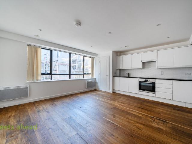 Scarbrook Road, Croydon CR0, 2 bed flat to rent, £1,400 pcm | PrimeLocation