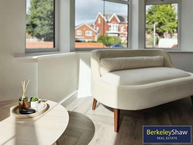 Scarisbrick New Road, Southport, PR8