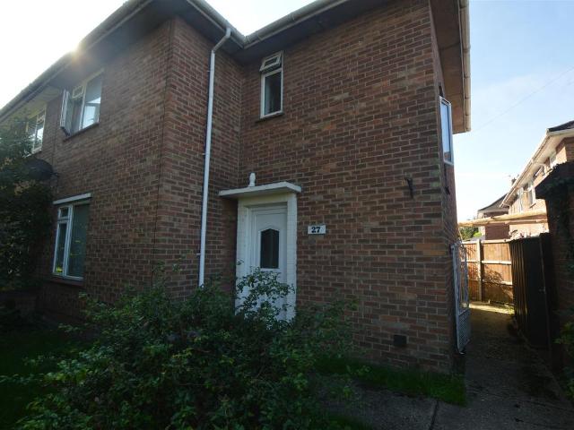 Scarnell Road, Norwich NR5, 4 bed property to rent, £1,600 pcm | PrimeLocation