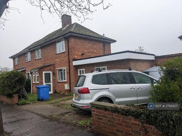 Scarnell Road, Norwich, NR5 6 bed semi detached house to rent £2,300 pcm £531 pw