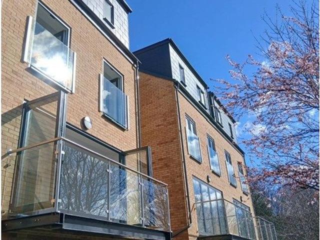 Scarsdale Heights, Sheffield S8, 3 bed flat to rent, £1,150 pcm | PrimeLocation