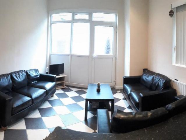 Scarsdale Road, Manchester 4 bed terraced house to rent £2,167 pcm £500 pw