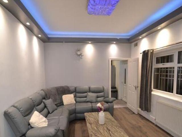 Scarsdale Road, Manchester, 6 Bedroom House