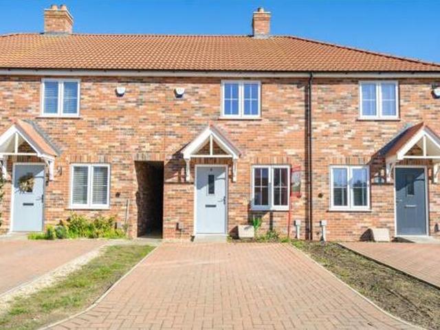 Scartho Top, Florina Place, Grimsby, 2 Bedroom Terraced