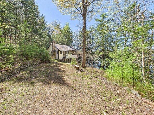 Scenic Dr E, Manchester, Home For Sale