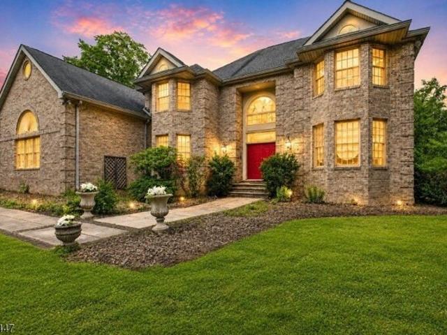 Scenic Dr, Ewing Township, Home For Sale