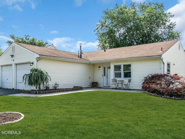 Scenic Dr, Freehold, Home For Sale