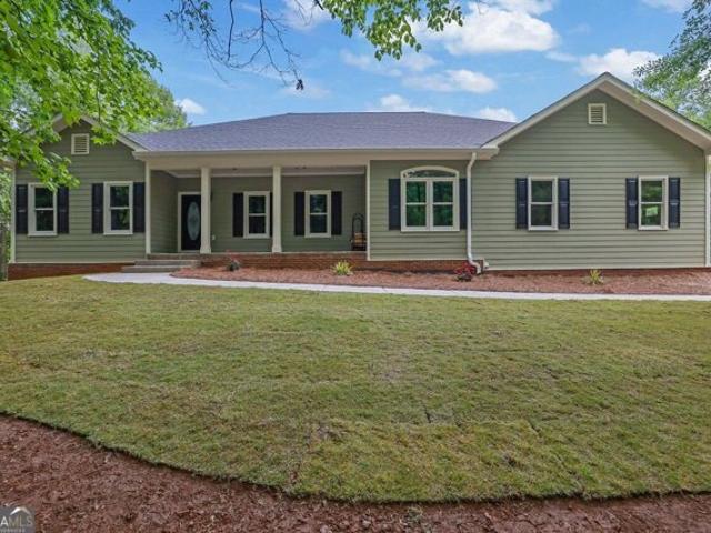 Scenic Dr, Hoschton, Home For Sale