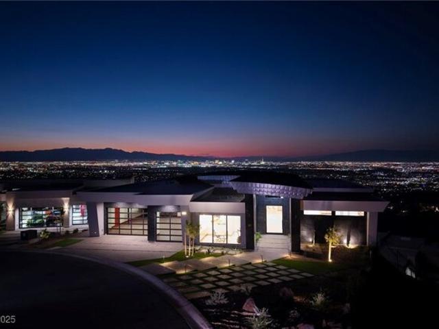 Scenic Rim Dr, Henderson, Home For Sale