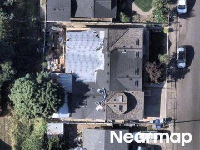 Scepter Way NE