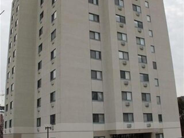 Schuyler Ave Apt A, Stamford, Condo For Sale