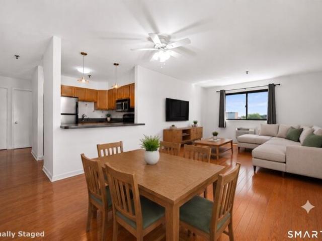 Schuyler Ave Apt F, Stamford, Condo For Sale