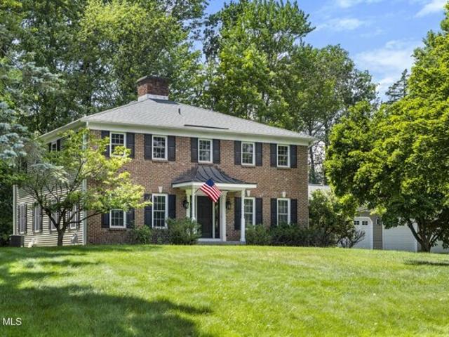 Schuyler Hills Rd, Loudonville, Home For Sale