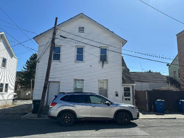 Schuyler St