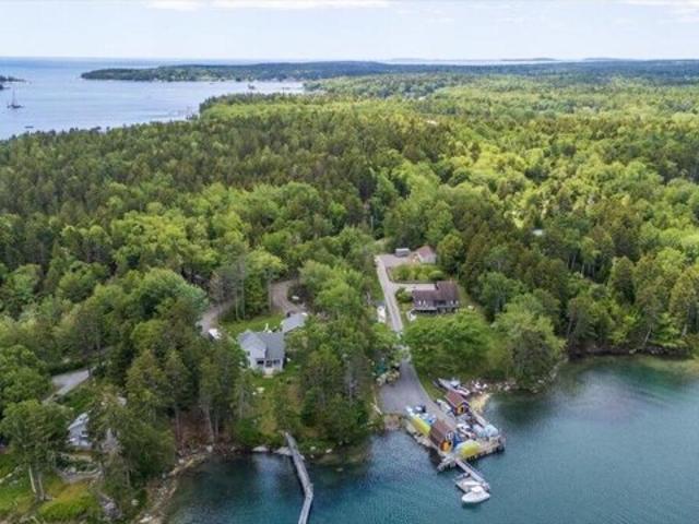 Schaefer Ln, Saint George, Home For Sale