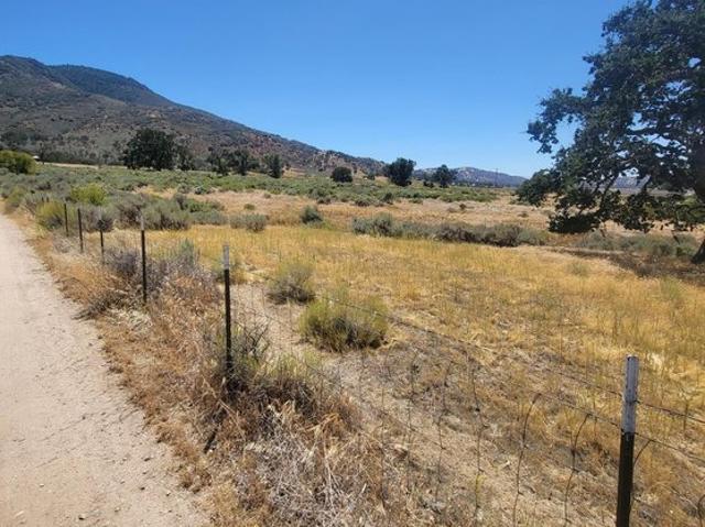 Schatz Rd Lot 4, Tehachapi, CA 93561