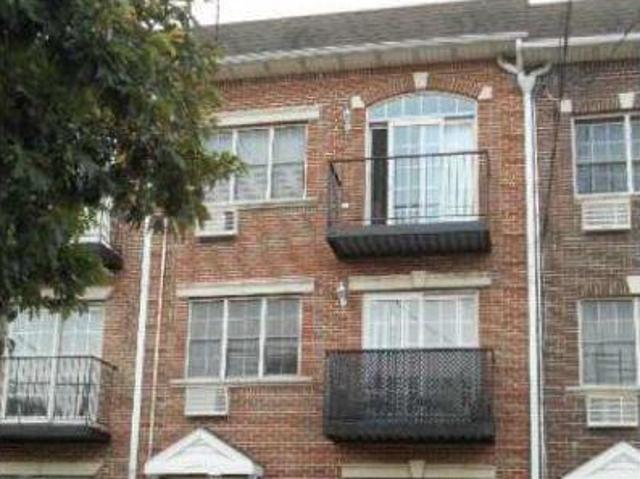 Schenck St # 3