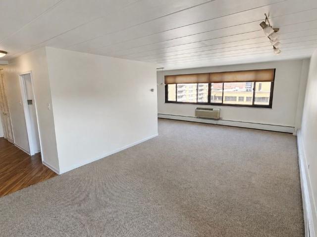 Schenley House & Schenley Annex Studio Apartment for Rent at Schenley House and Schenley Annex, Pittsburgh, PA 15213 North Oakland