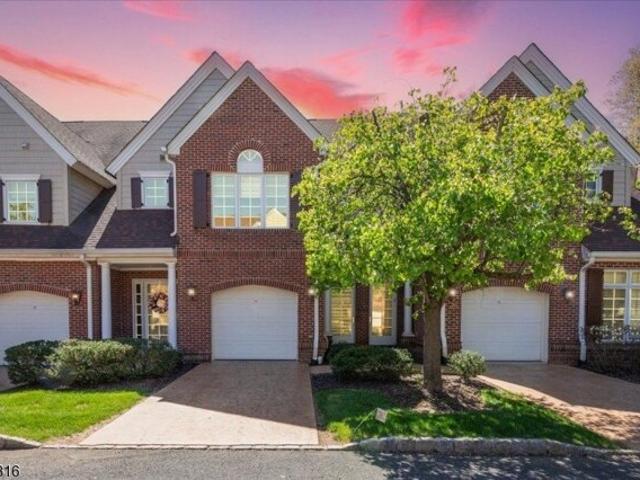 Schmidt Cir, Watchung, Condo For Sale
