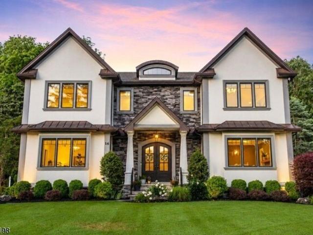 Schneider Ln, Montville Township, Home For Sale