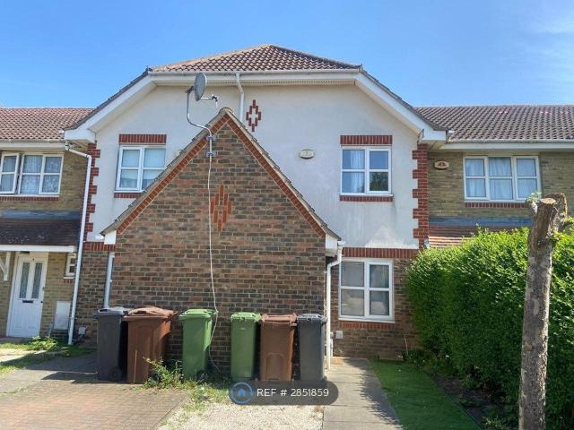 Schooner Close, Barking IG11, 2 bed terraced house to rent, £1,760 pcm | PrimeLocation