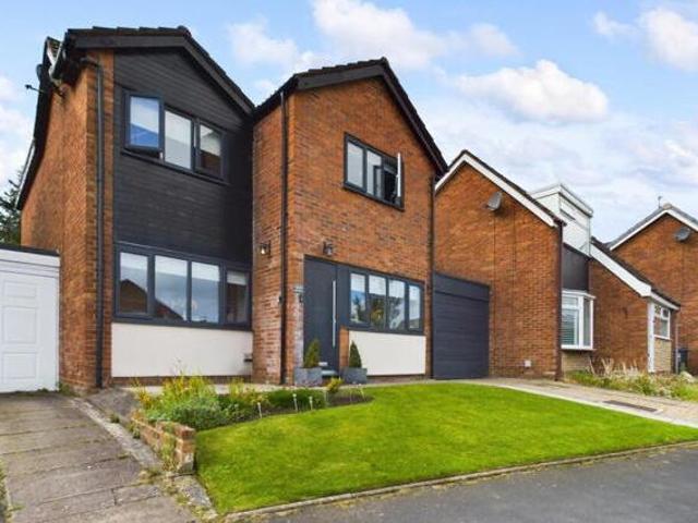 School Close, Aughton, 4 Bedroom Detached