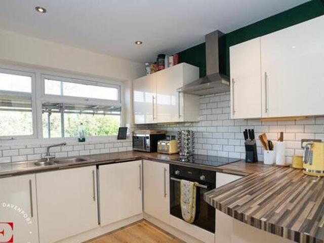 School Croft, Beausale, 2 Bedroom Maisonette