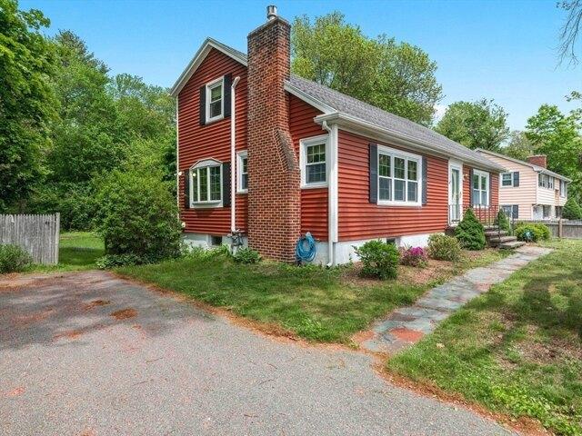 School House Ln, Billerica, Home For Sale