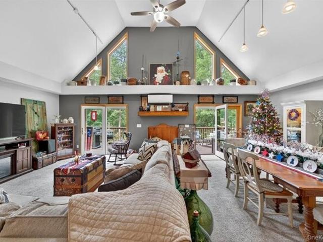 School House Rd, Middletown, Home For Sale