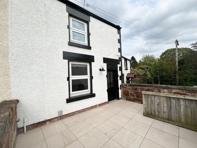 School Hill, Wirral CH60, 2 bed cottage to rent, £1,150 pcm | PrimeLocation
