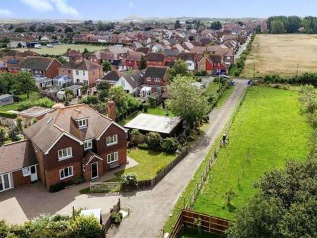 School Lane, Iwade, 6 Bedroom House