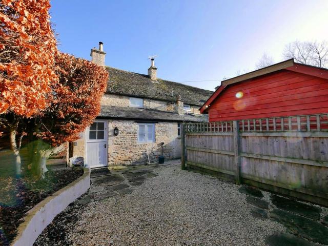 School Lane, South Cerney GL7, 2 bed terraced house to rent, £1,250 pcm | PrimeLocation