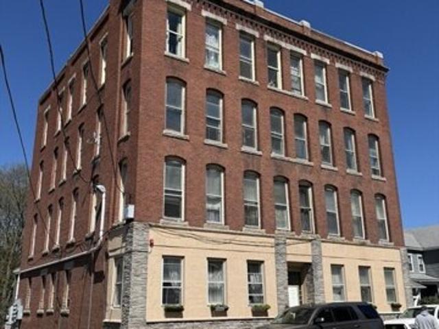 School St, Clinton, Home For Sale