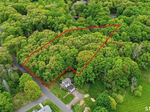 School St, Southington, Plot For Sale