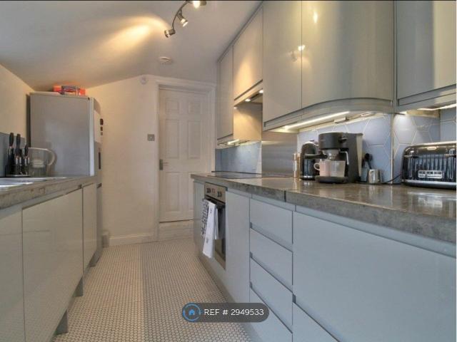 School Street, Milton Keynes MK13, 2 bed terraced house to rent, £1,450 pcm | PrimeLocation