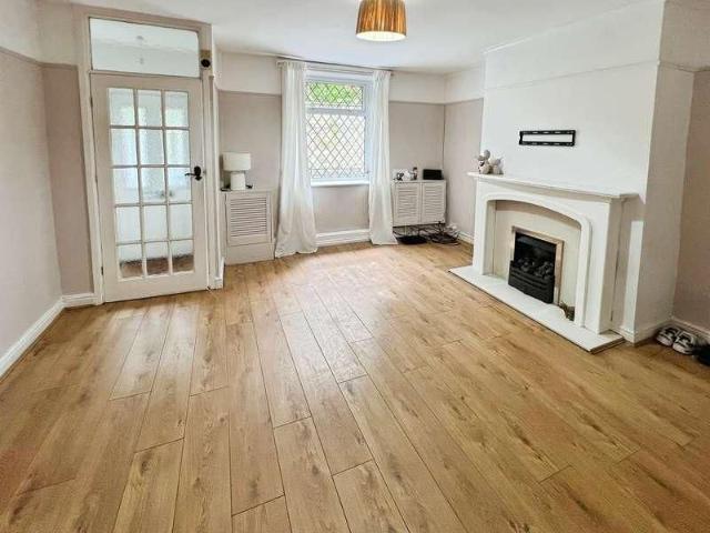 School Street, Bromley Cross, Bolton, BL7