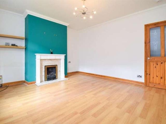 School Street, Darton, S75