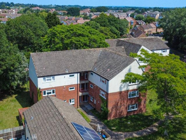 School Road, Monkton Heathfield TA2, 2 bed flat to rent, £1,200 pcm | PrimeLocation