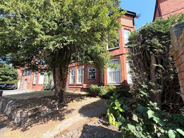 School Road, Moseley, Birmingham B13, 1 bed flat to rent, £750 pcm | PrimeLocation