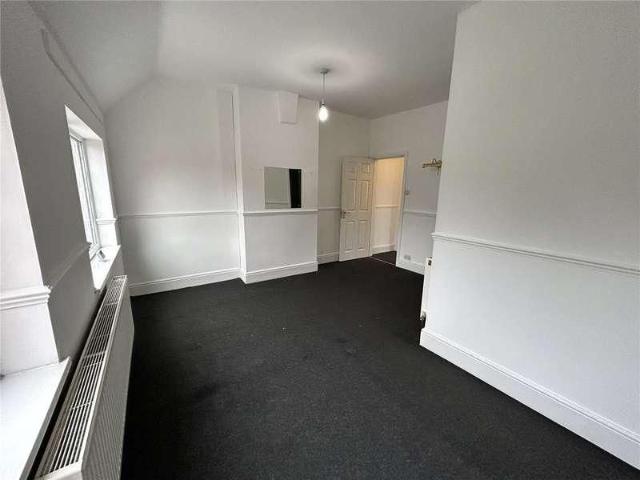 School Road, Shirley, Solihull, B90